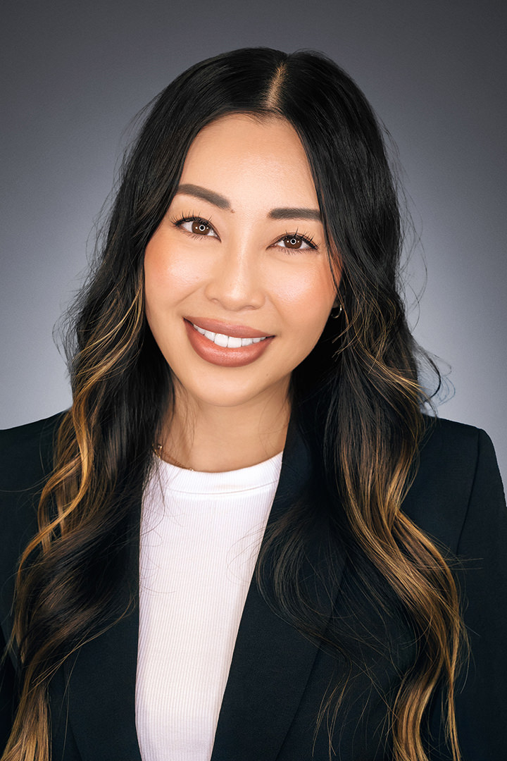 Lindsay M. Le - Our Team - Manning Kass